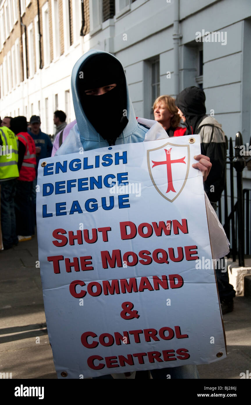 English Defence League ( EDL ) march in London in support of the far ...