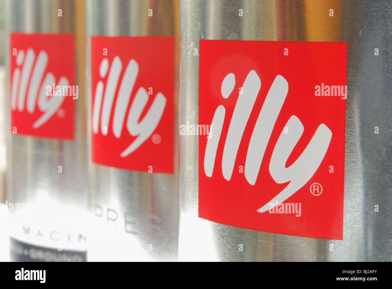 Tins of coffee hi-res stock photography and images - Alamy