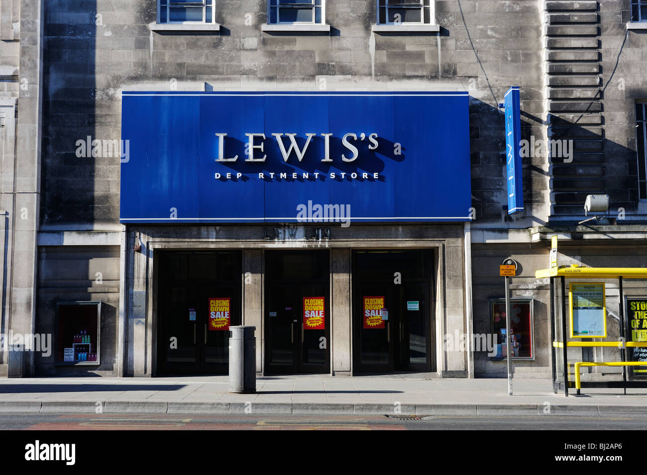 Lewis's department store hi-res stock photography and images - Alamy