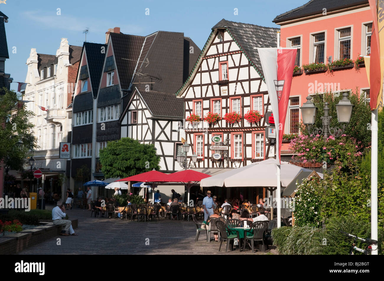 market square, old town Ahrweiler, Ahr Valley, Eifel, Rhineland ...
