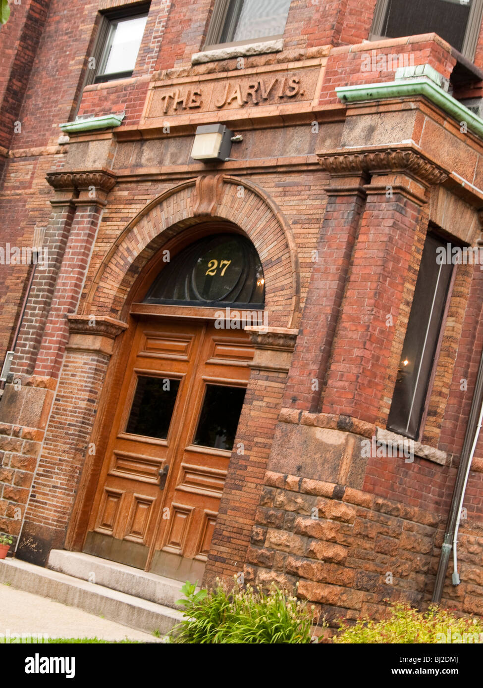 Harvard law school building hi-res stock photography and images - Alamy