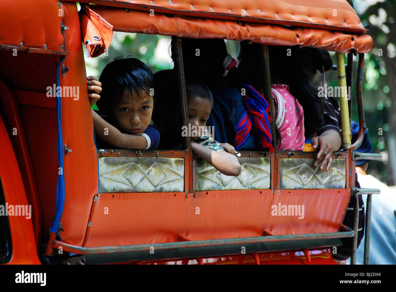 Hmong refugees thailand hi-res stock photography and images - Alamy