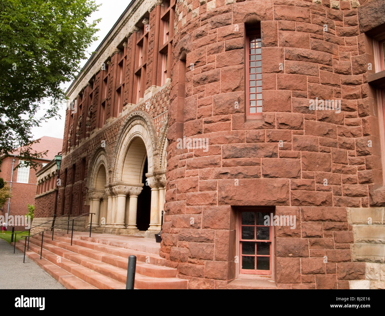 Austin hall harvard hi-res stock photography and images - Alamy