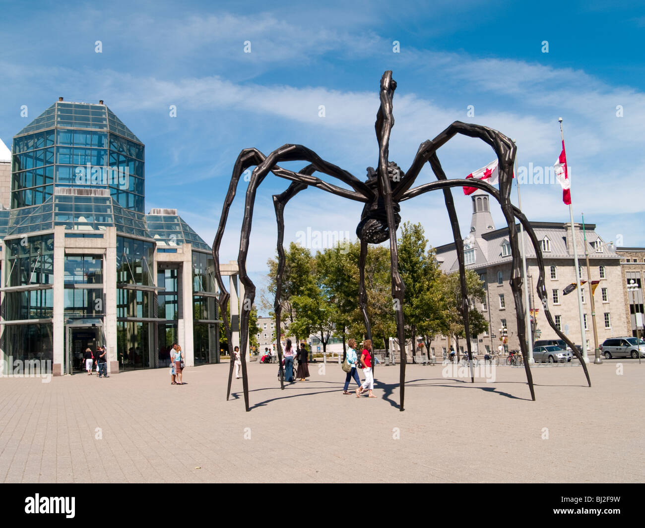 The Maman Stattue outside the National Gallery in Ottawa, Ontario ...
