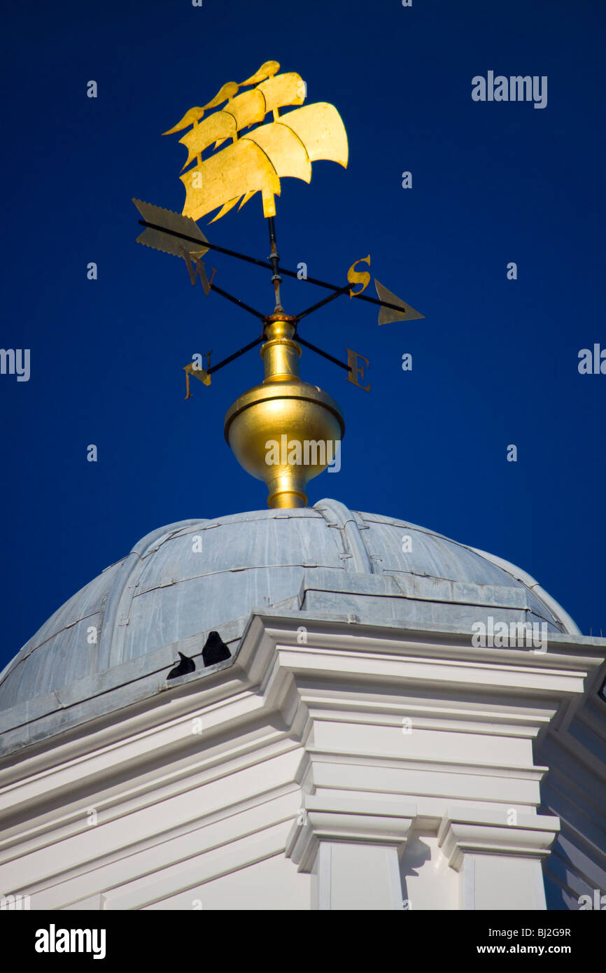 Weather wane hi-res stock photography and images - Alamy