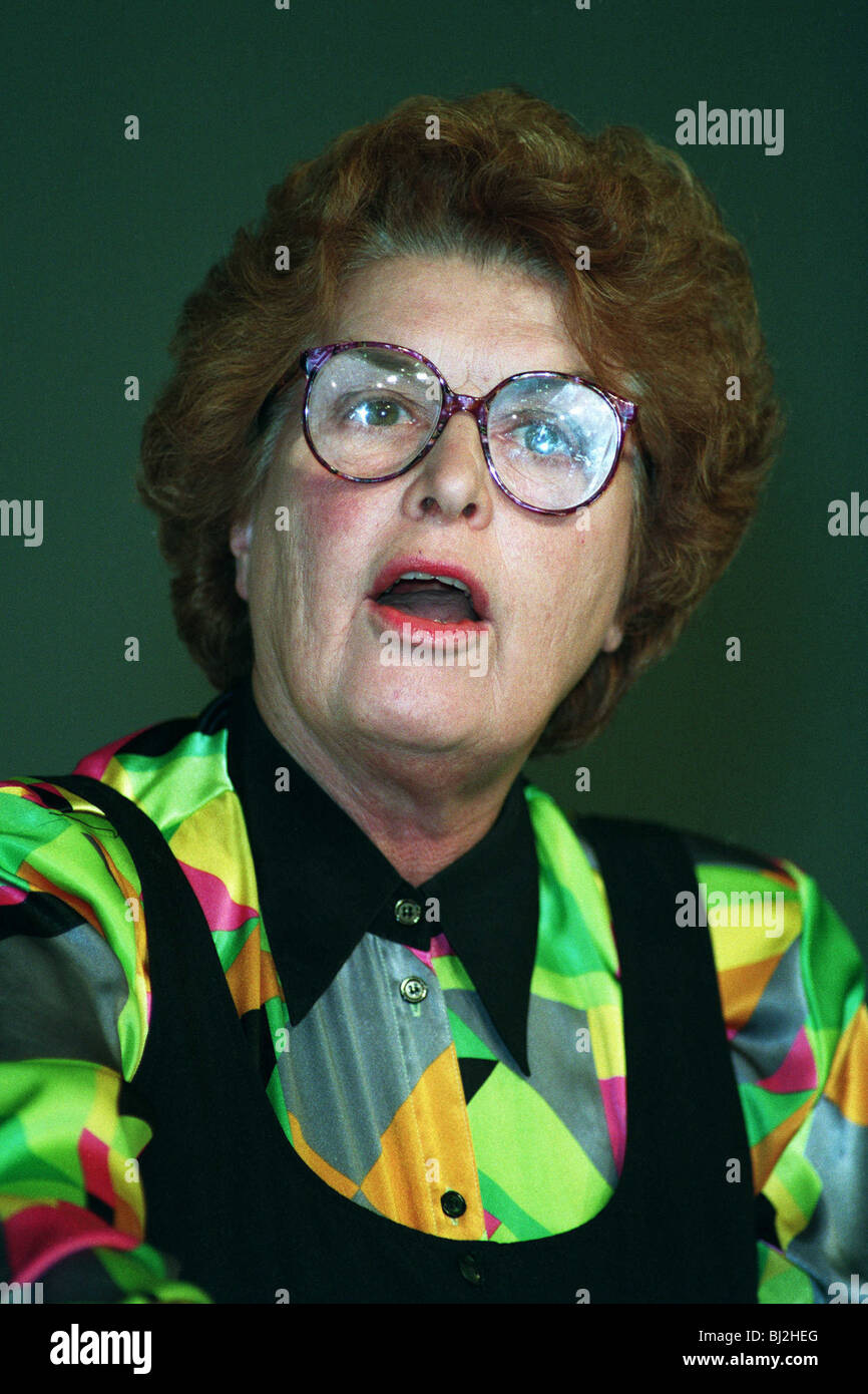 JOAN LESTOR MP LABOUR PARTY 20 November 1993 Stock Photo - Alamy