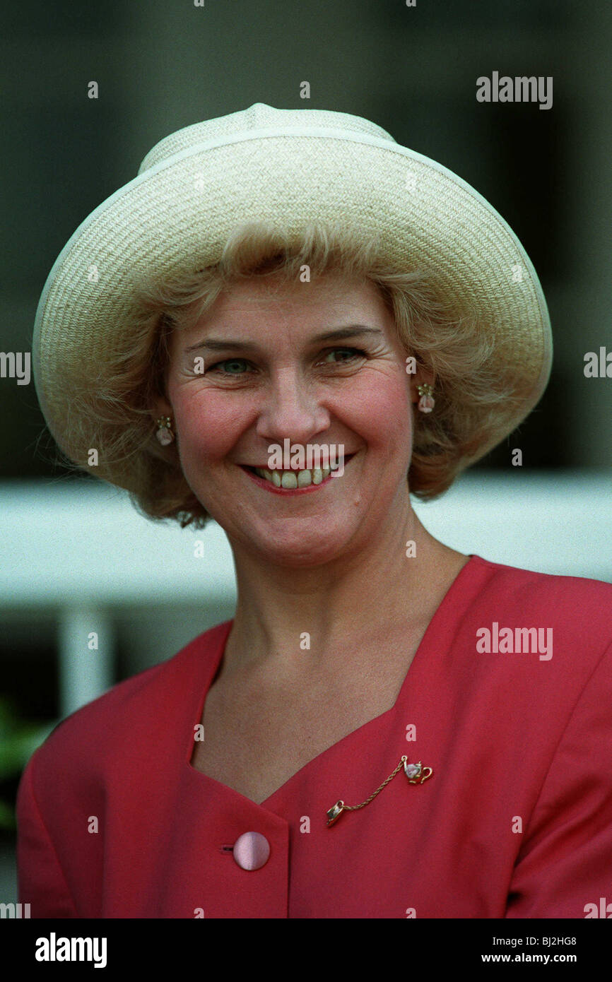 ROSIE BARNES MP SOCIAL DEMOCRAT PARTY 03 December 1993 Stock Photo - Alamy