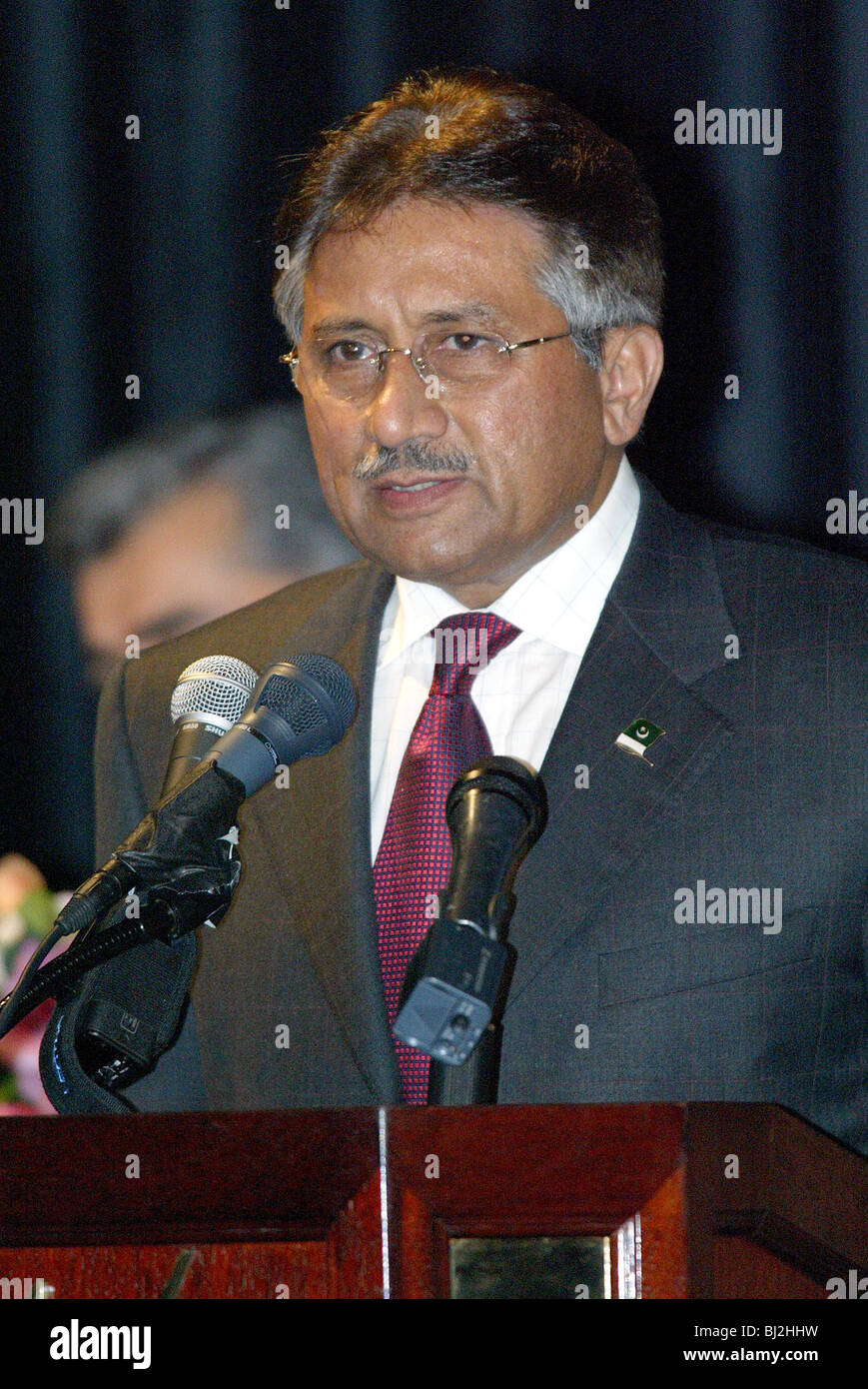 General pervez musharraf hi-res stock photography and images - Alamy