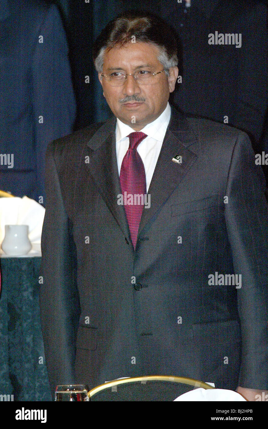 General pervez musharraf hi-res stock photography and images - Alamy