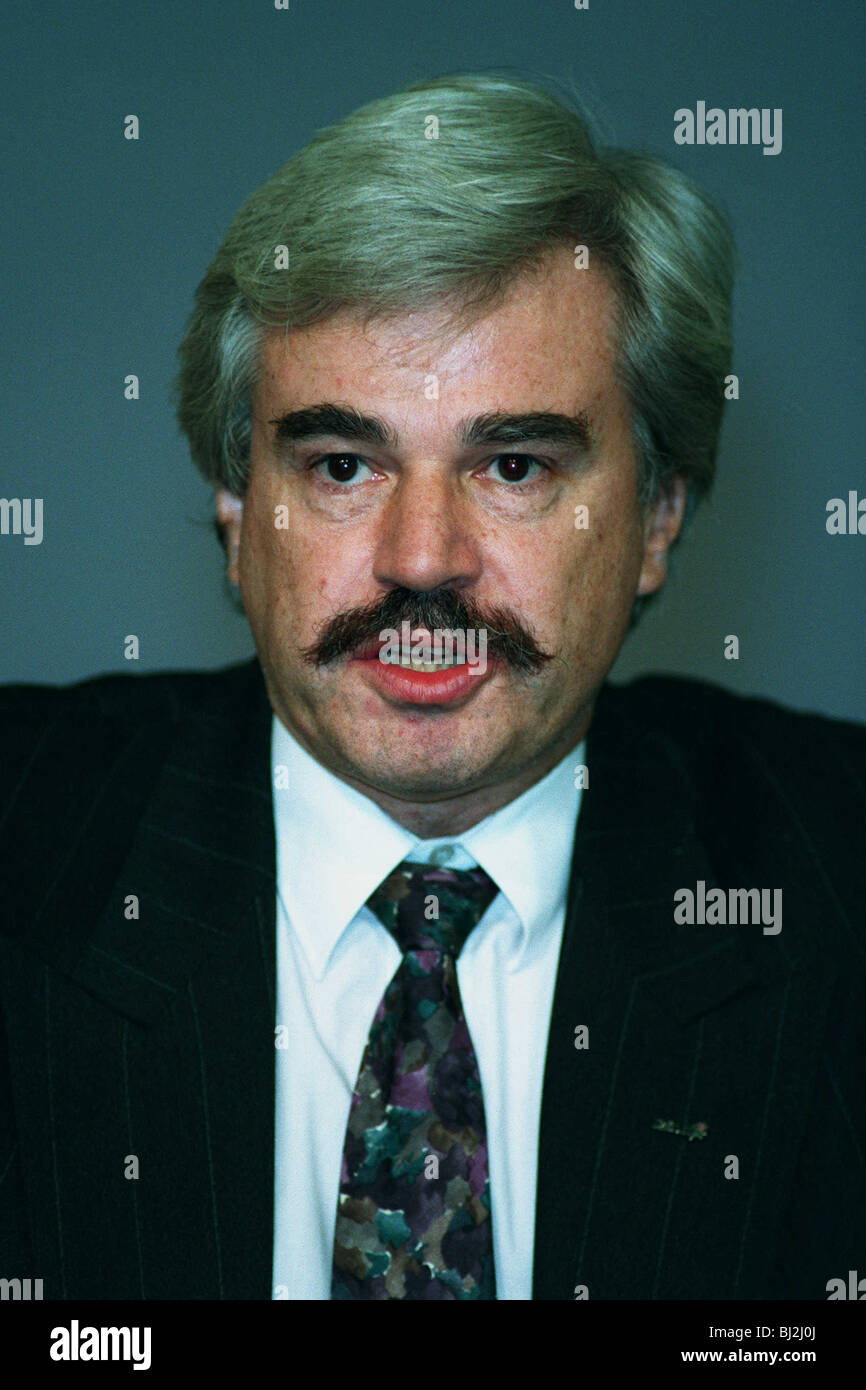 LARRY WHITTY LABOUR PARTY 23 November 1993 Stock Photo - Alamy