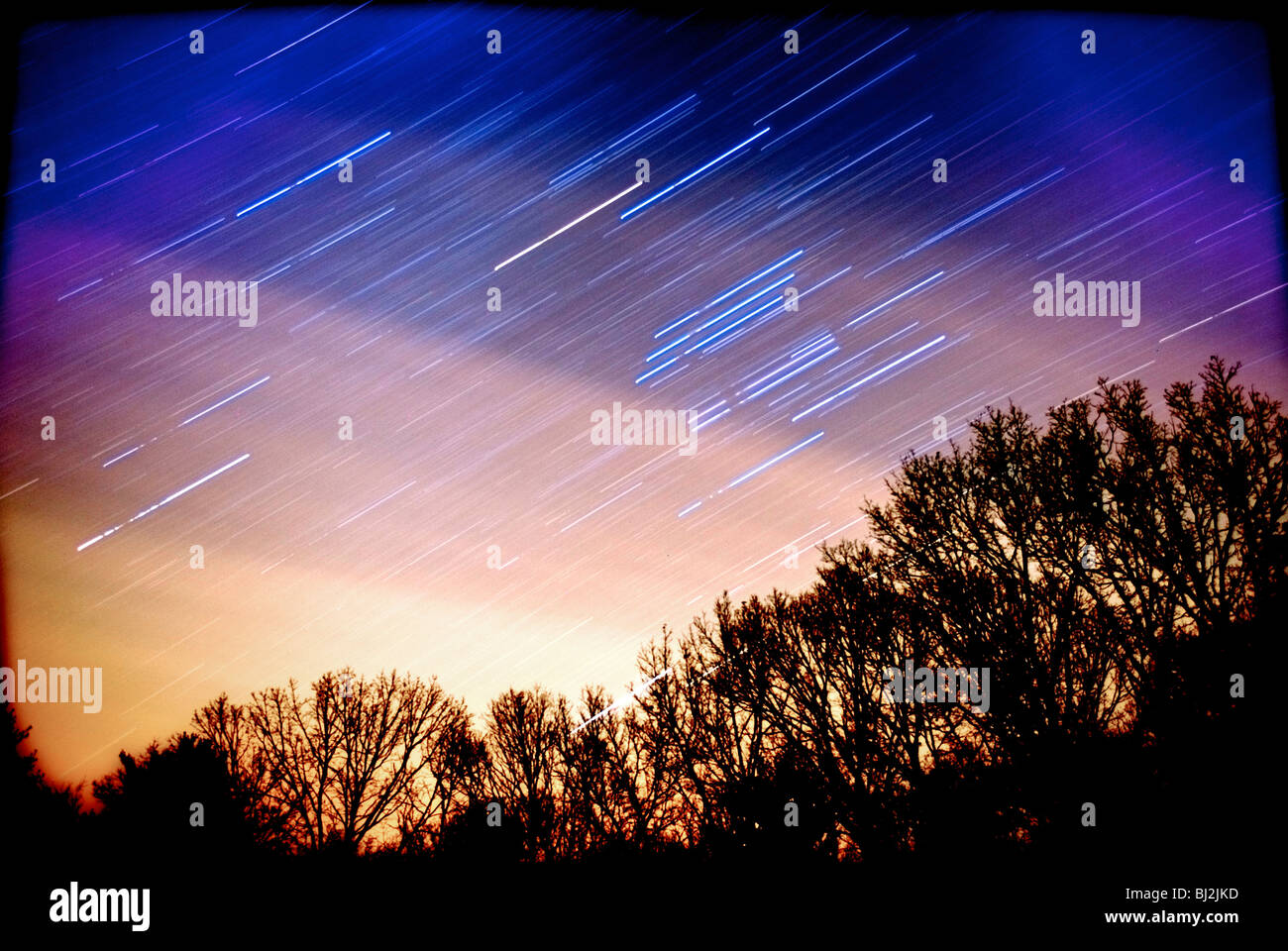Star trail hi-res stock photography and images - Alamy
