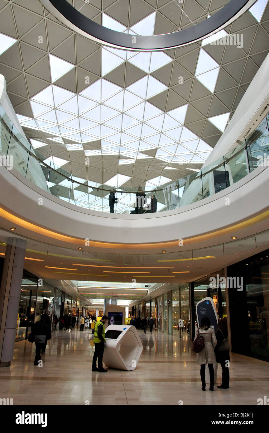 Westfield hammersmith hi-res stock photography and images - Alamy