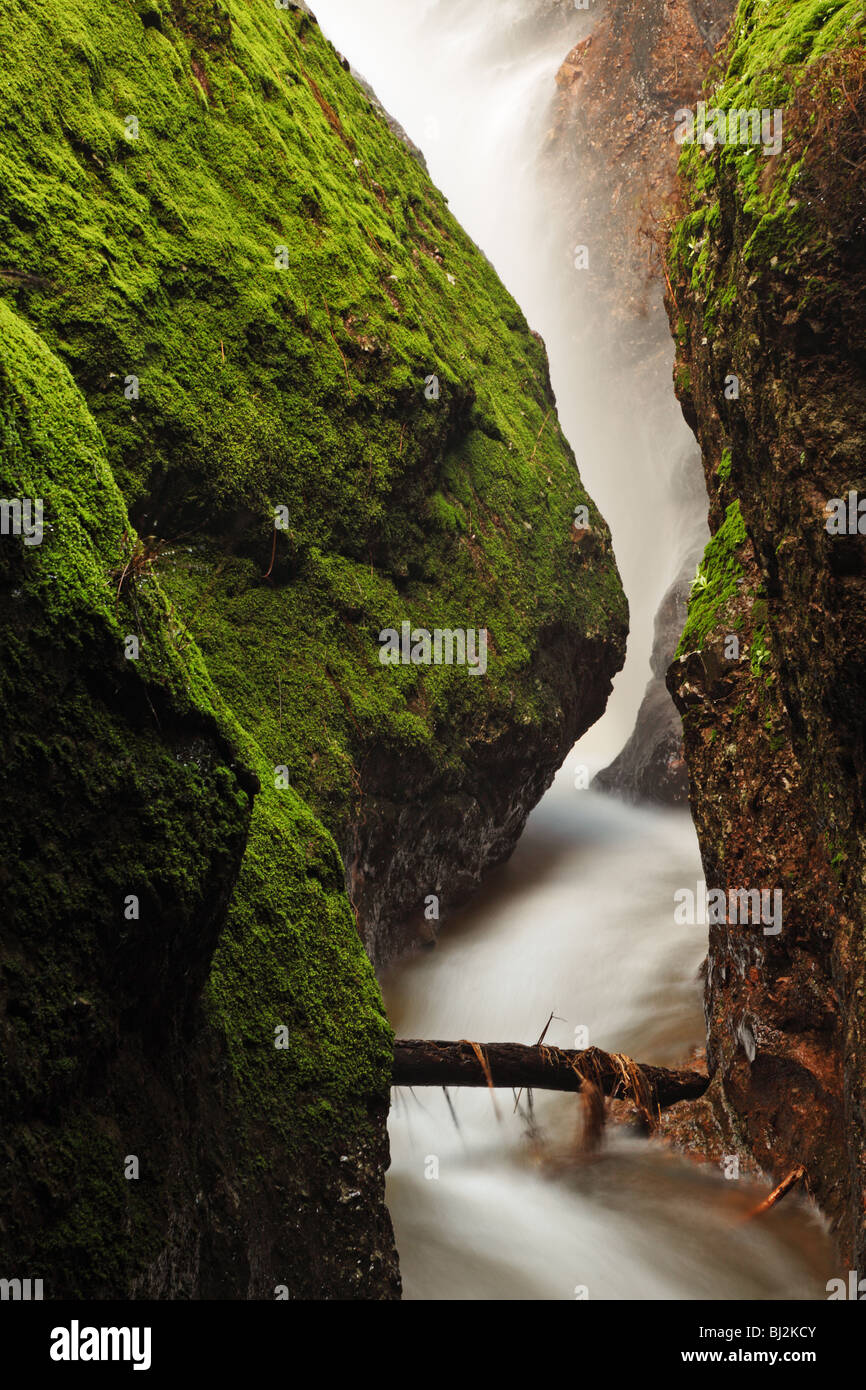 Narrow gorge hi-res stock photography and images - Alamy