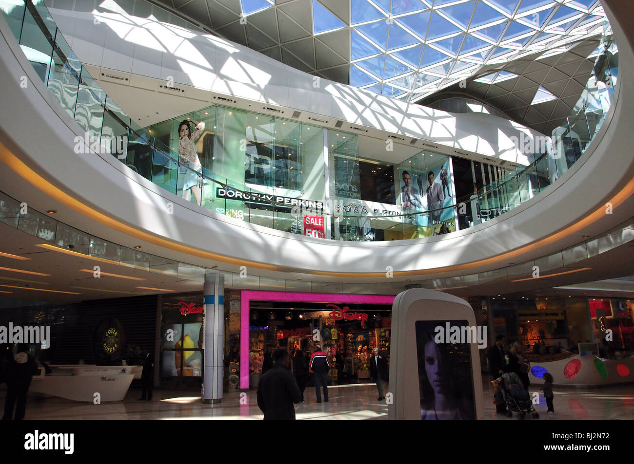 Westfield london interior hi-res stock photography and images - Alamy