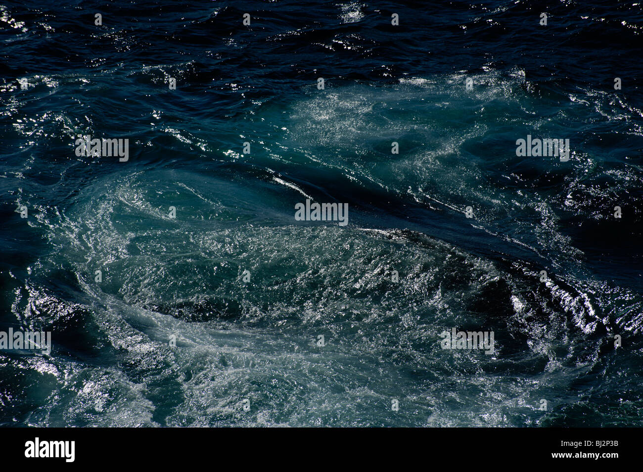 Roil hi-res stock photography and images - Alamy