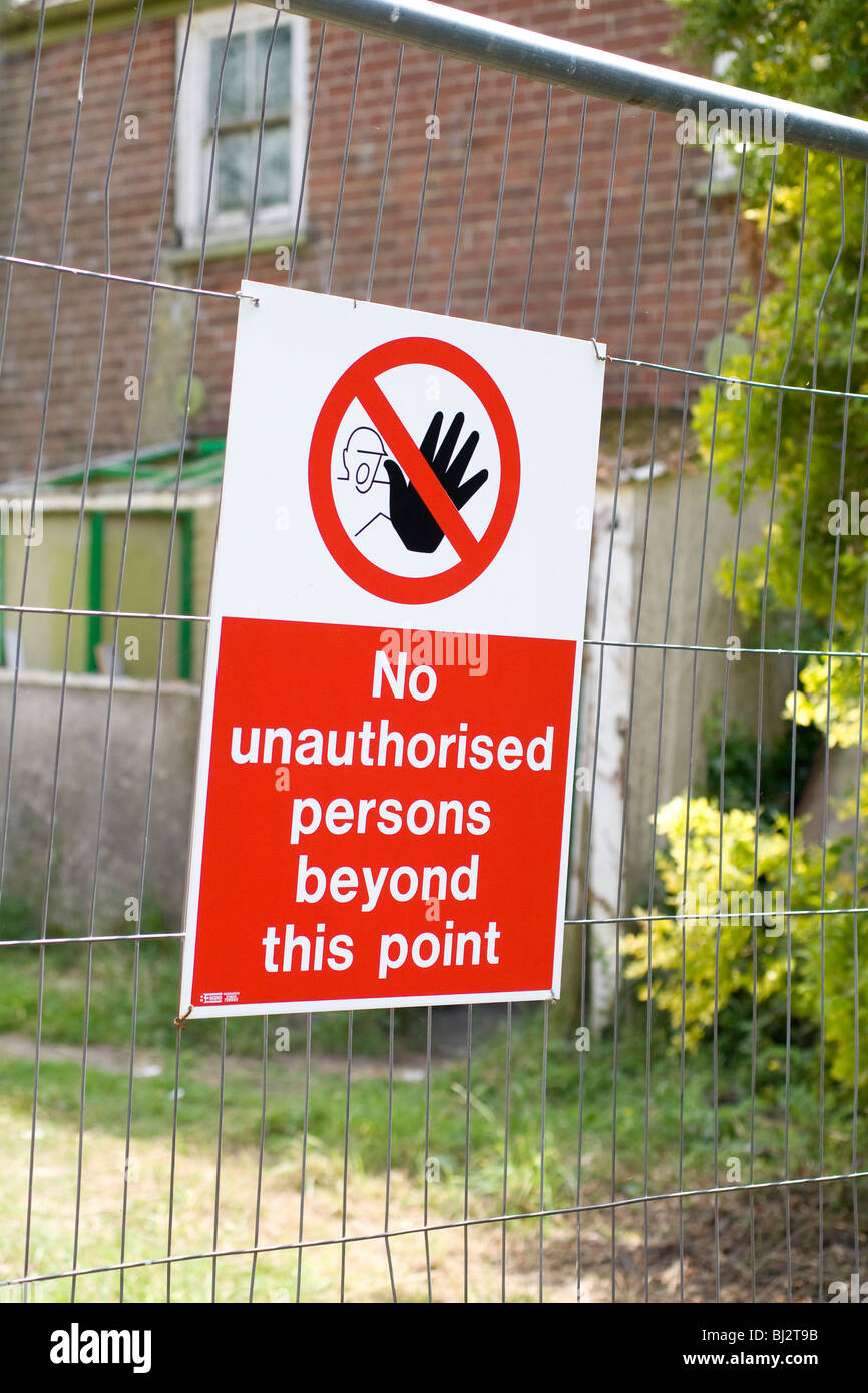 No Access Sign at Building Site Stock Photo - Alamy