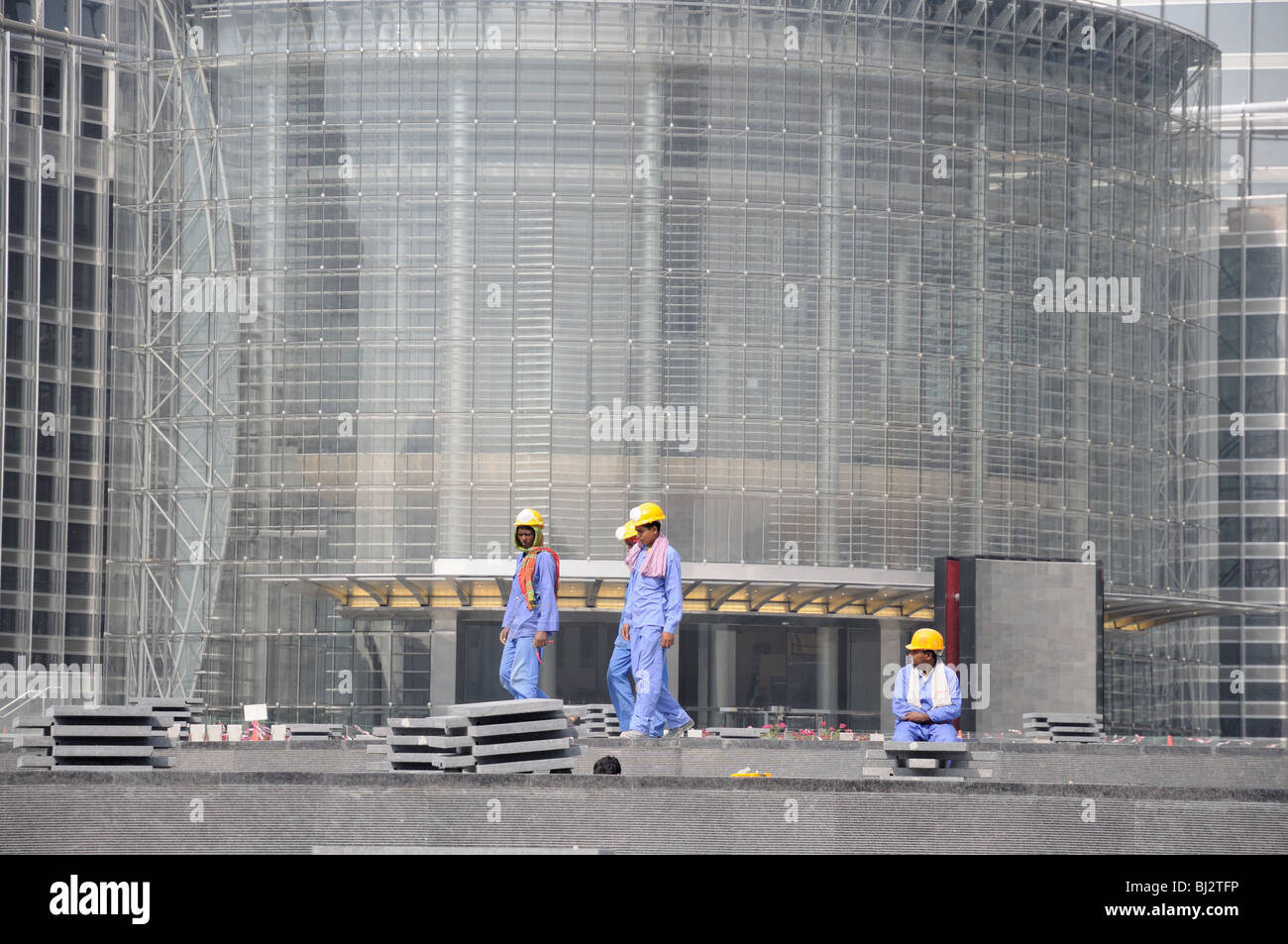 Construction works in uae hi-res stock photography and images - Alamy