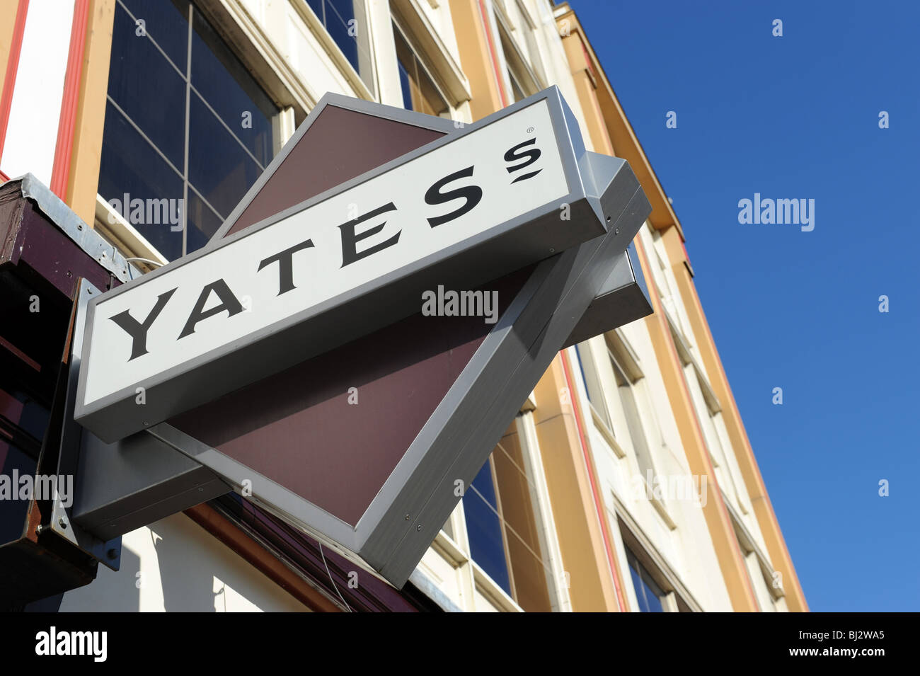 Yates wine lodge hi-res stock photography and images - Alamy
