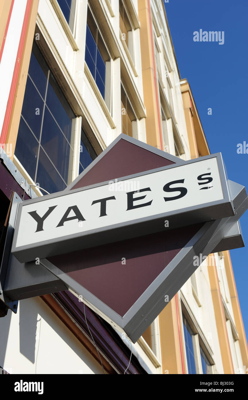 Yates wine lodge hi-res stock photography and images - Alamy