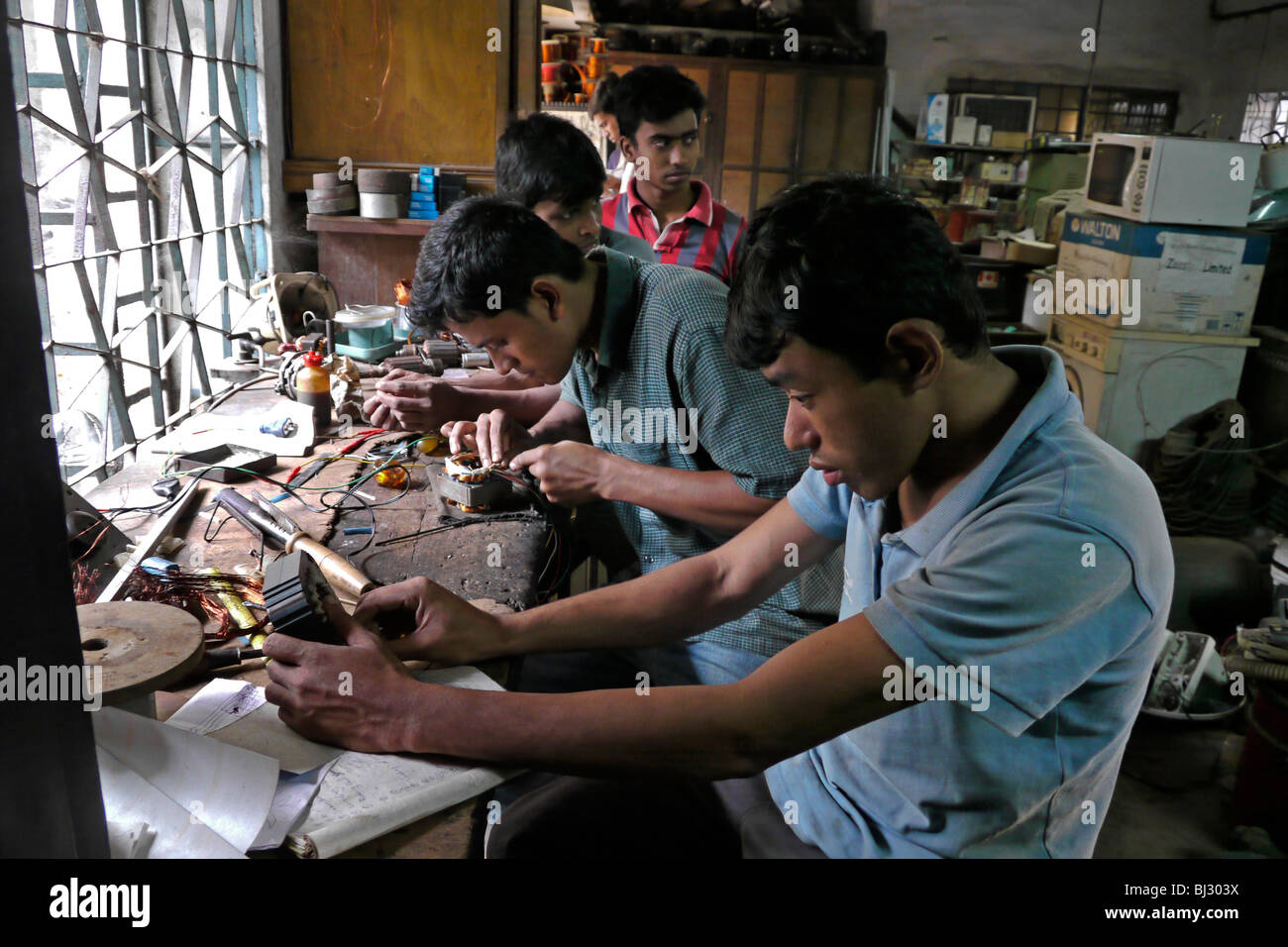 BANGLADESH Saint Joseph's Holy Cross Technical School, Dahka. PHOTO by ...