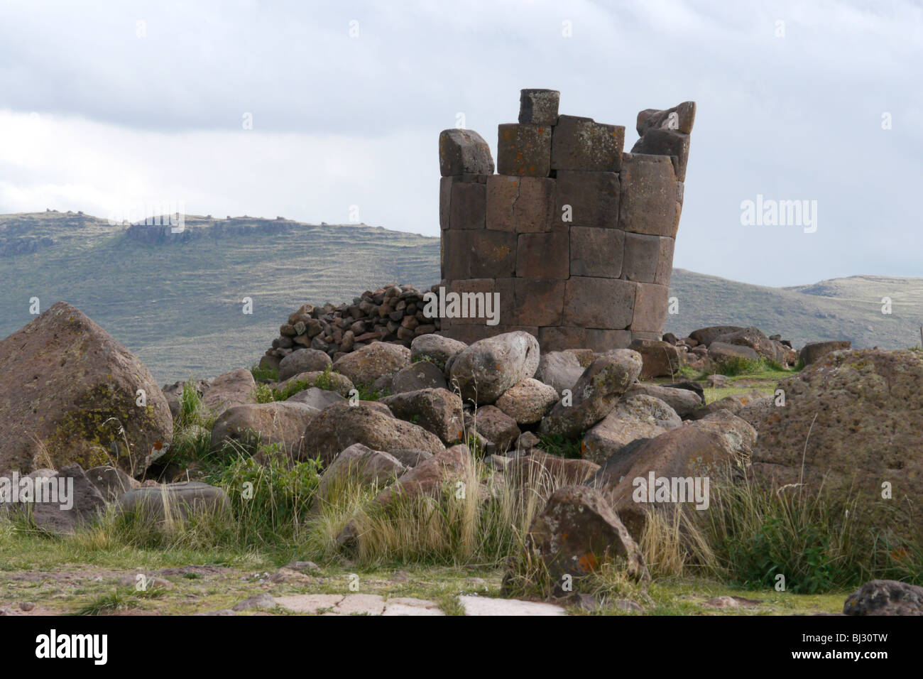 PERU The ruins and burial towers at Sillustani, near Puno. Example of a ...