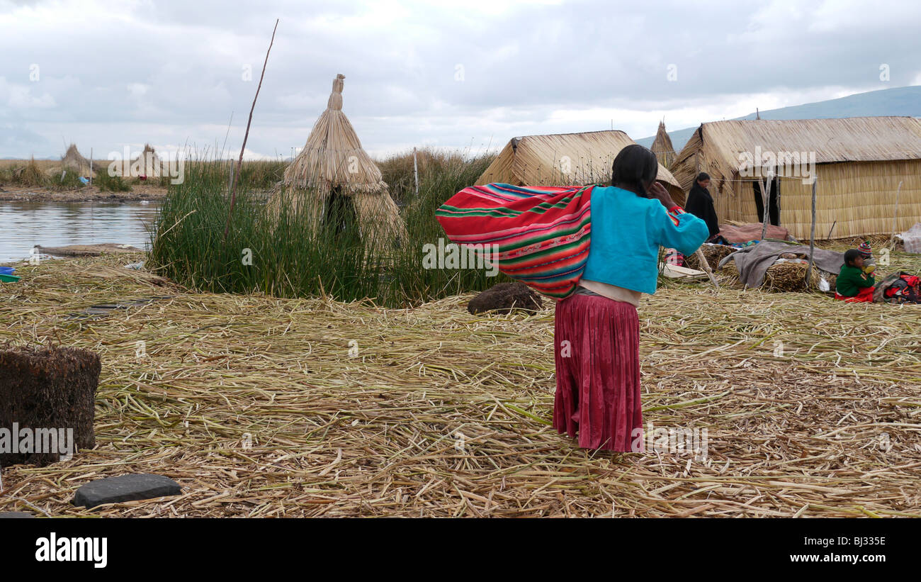 PERU Uros floating islands offshore from Puno, Lake Titicaca. Uros ...