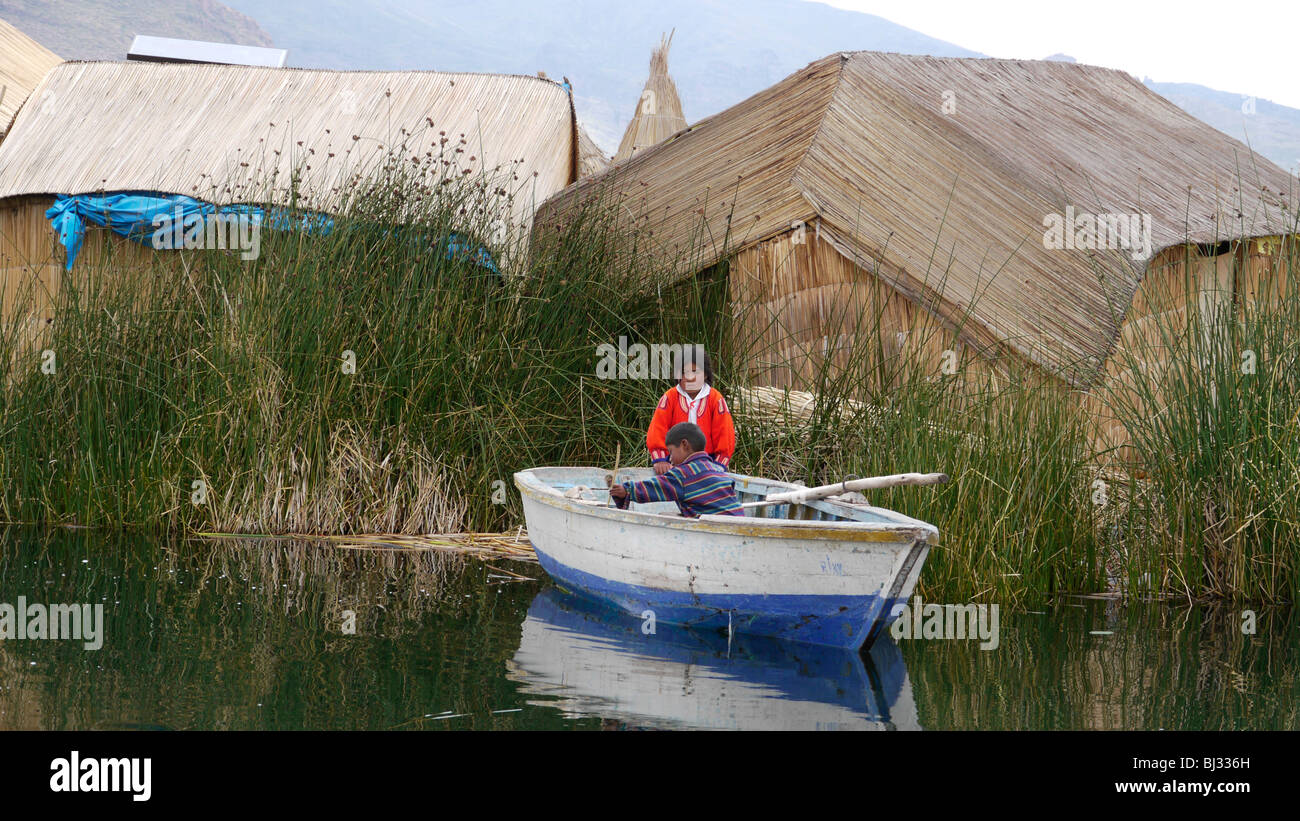 PERU Uros floating islands offshore from Puno, Lake Titicaca. Uros ...
