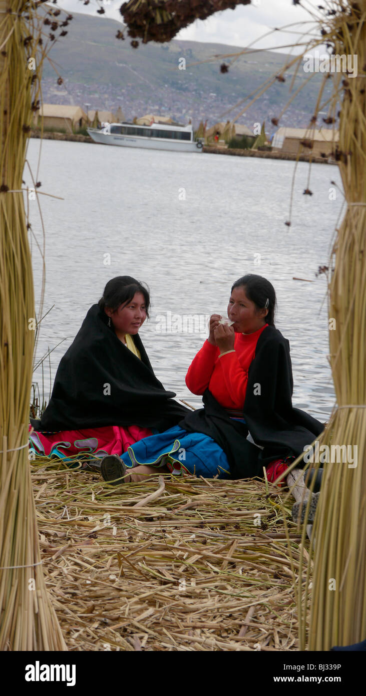 PERU Uros floating islands offshore from Puno, Lake Titicaca. Uros ...