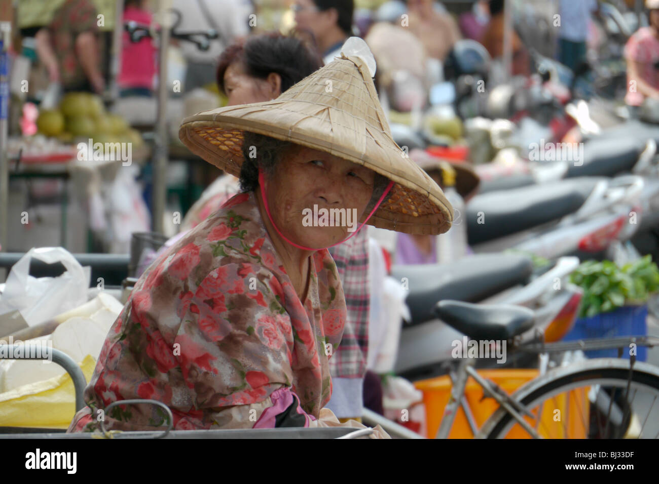 TAIWAN Produce market, Chayi, Tainan County. photo by Sean Sprague ...
