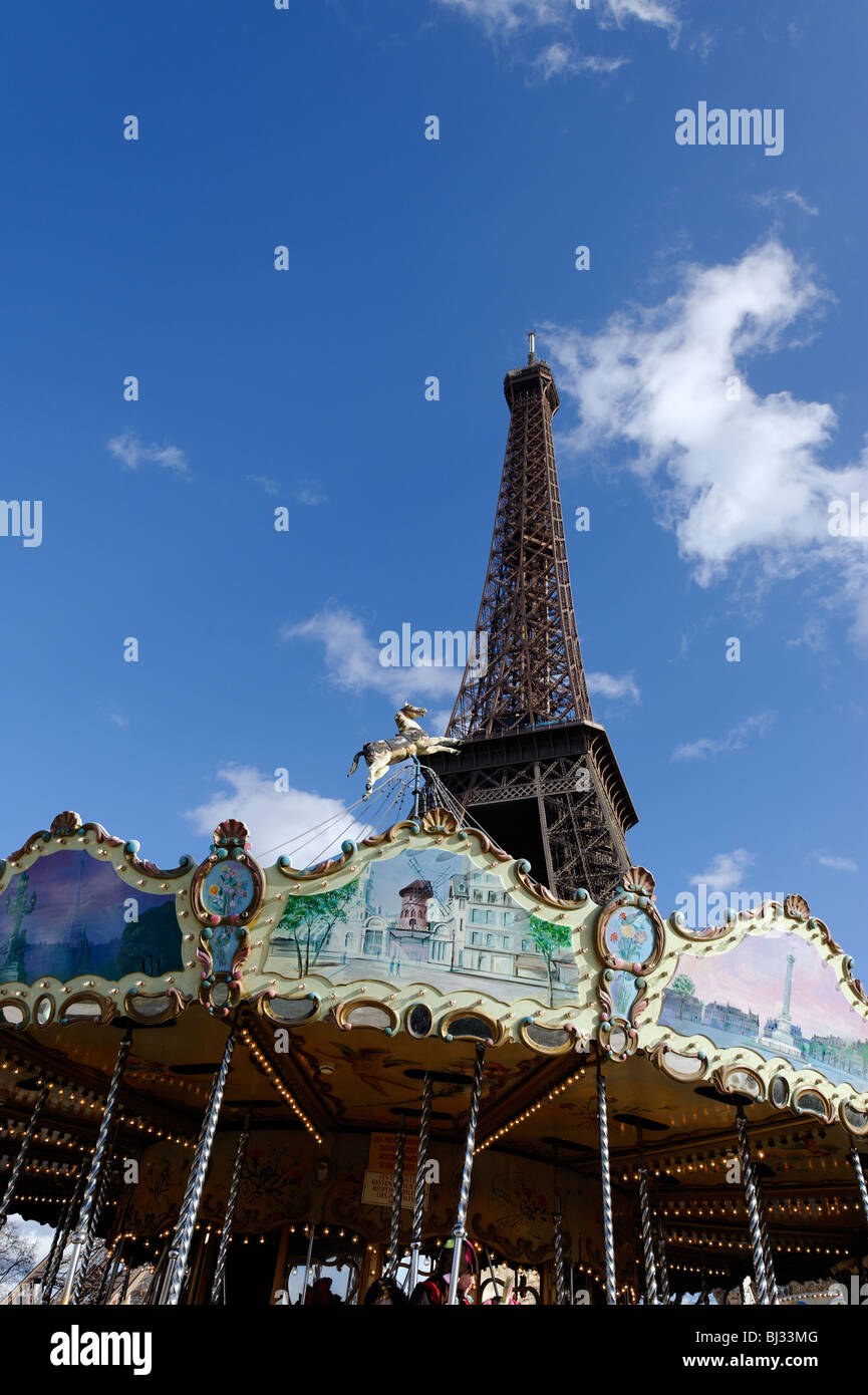 Paris fairground carousel france hi-res stock photography and images ...