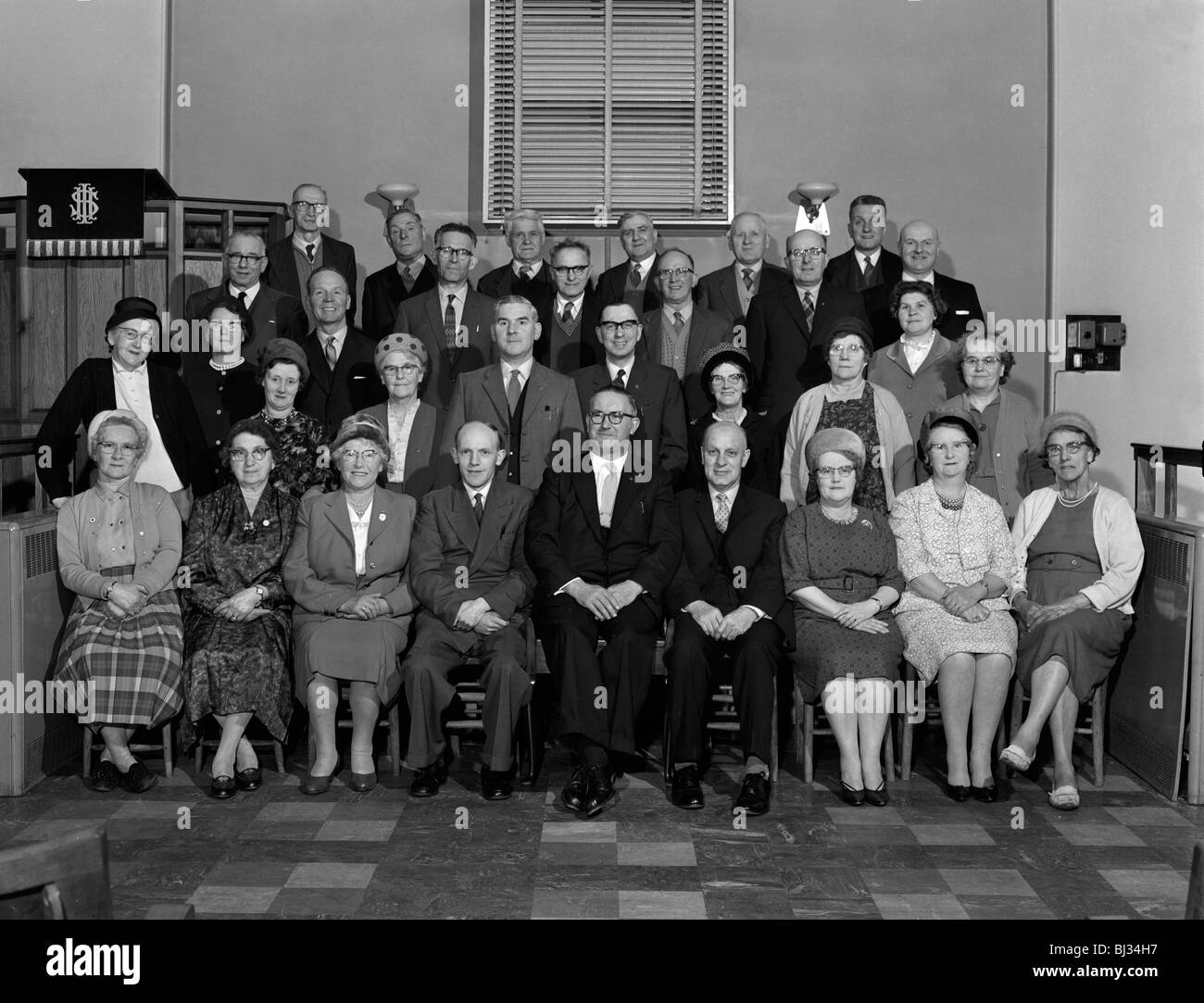 Black congregation 1960s hi-res stock photography and images - Alamy