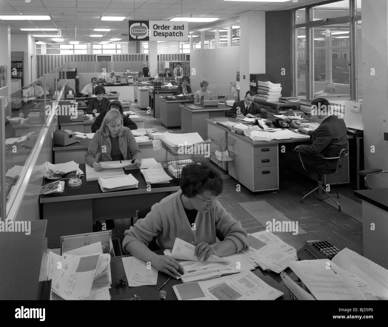 1960s office interior hi-res stock photography and images - Alamy