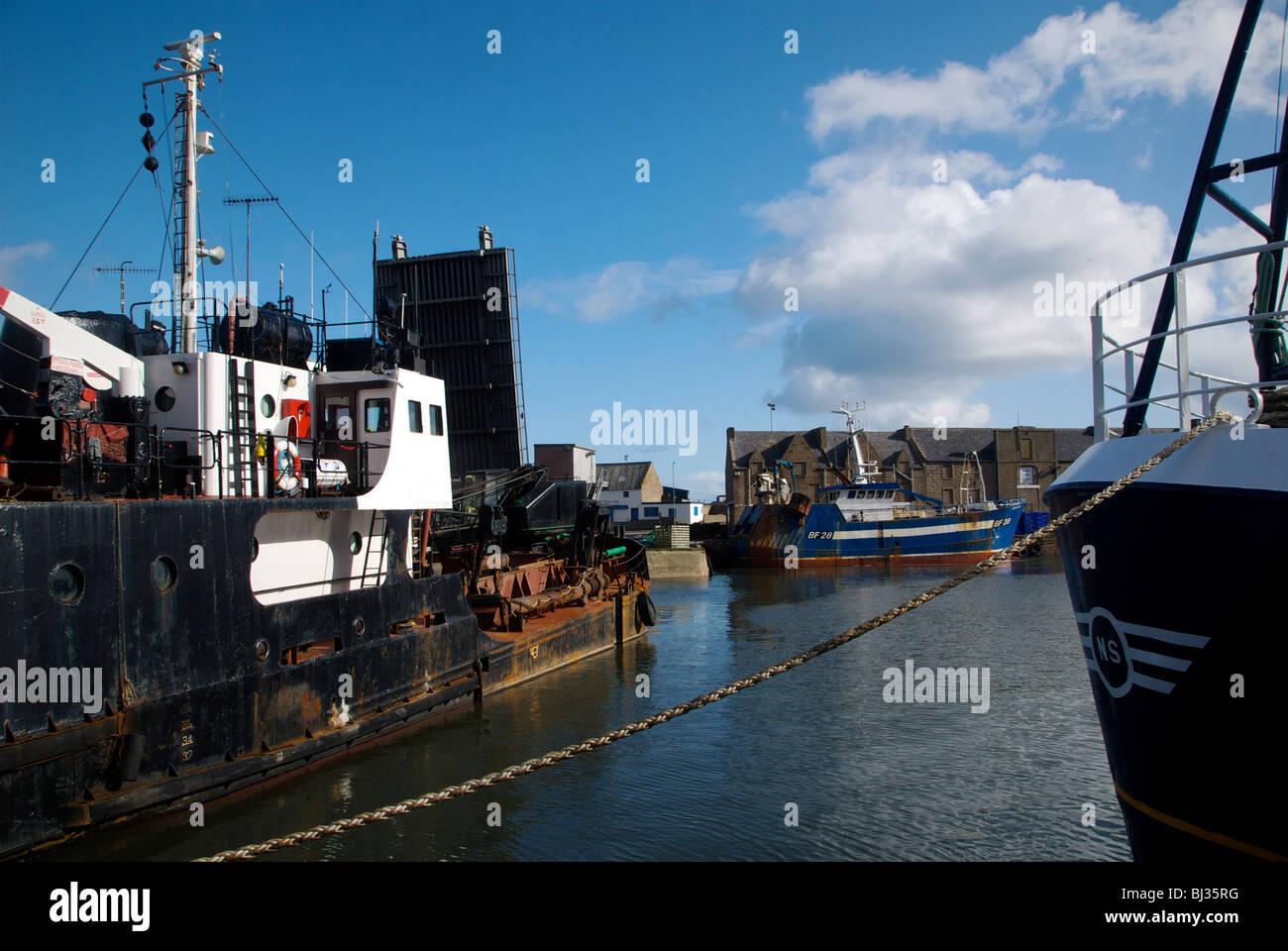 Peterhead harbor hi-res stock photography and images - Alamy