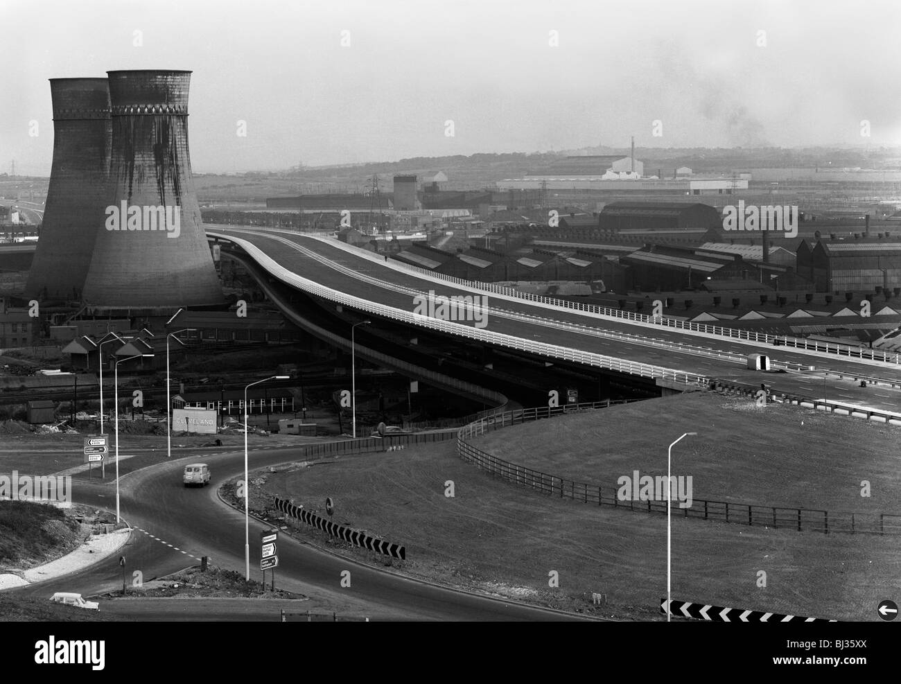 Tinsley Viaduct on the M1 after completion, Sheffield, South Yorkshire ...
