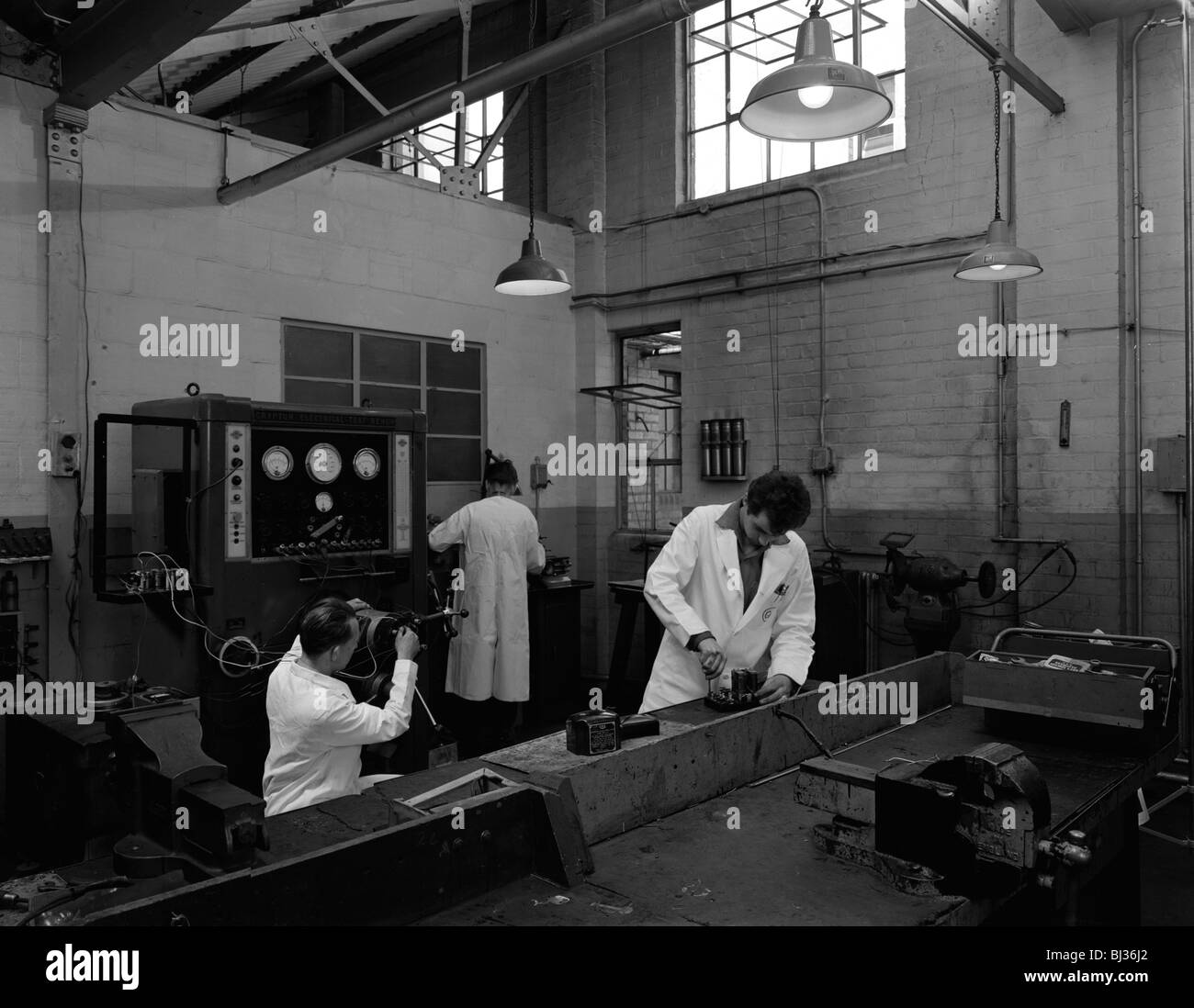 Auto electricians at work at Globe & Simpson, Nottingham ...