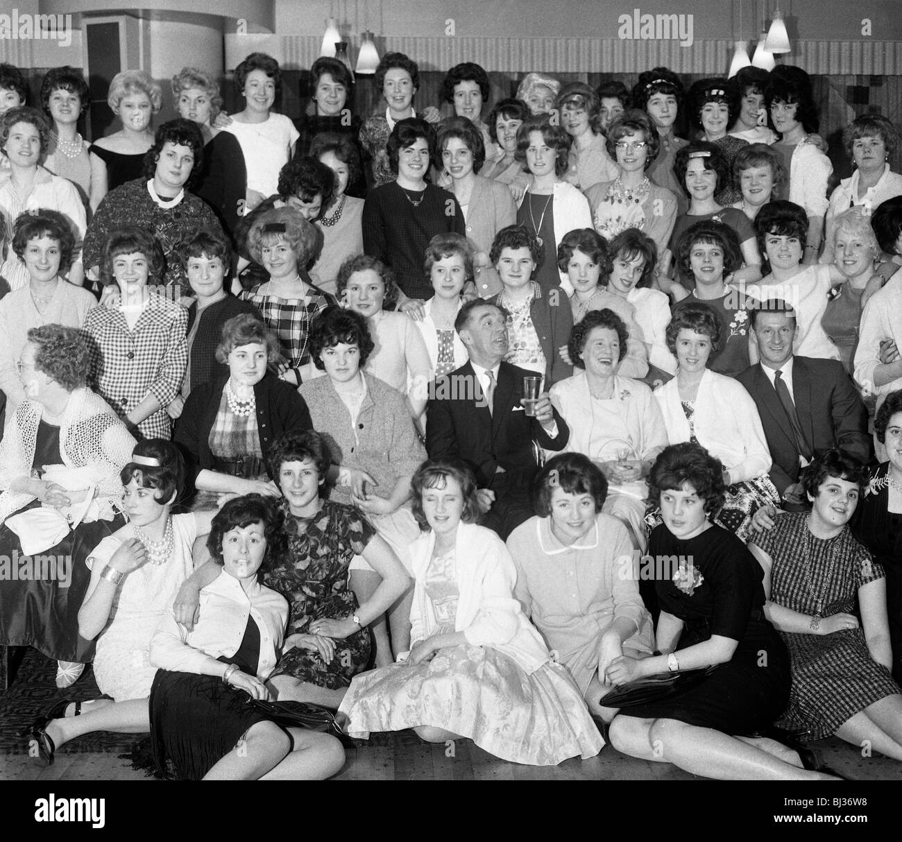 1960s women portrait hi-res stock photography and images - Alamy