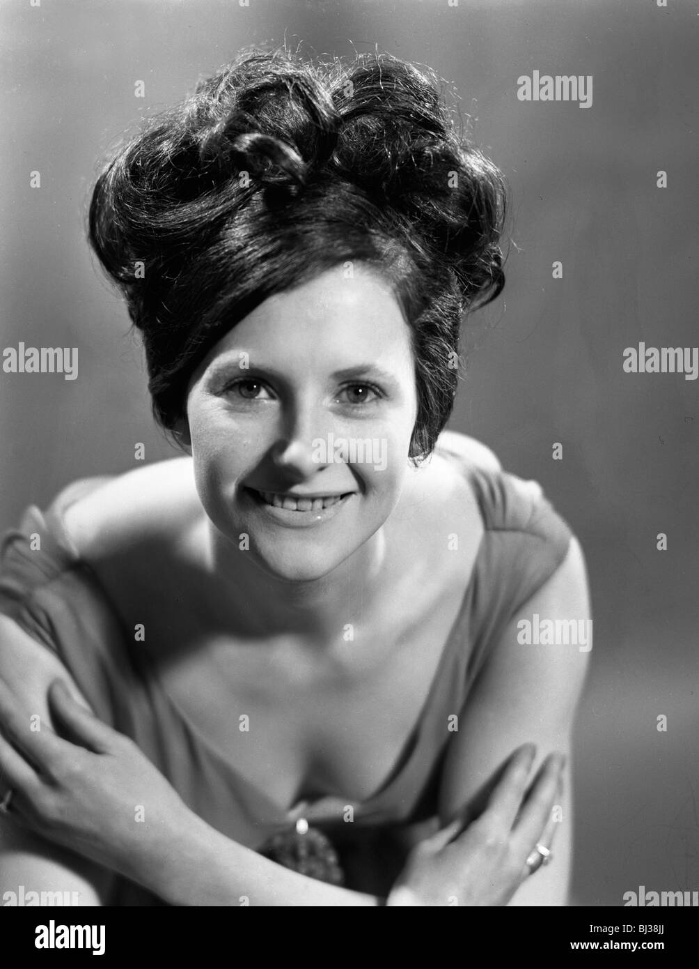 1960s women portrait hi-res stock photography and images - Alamy