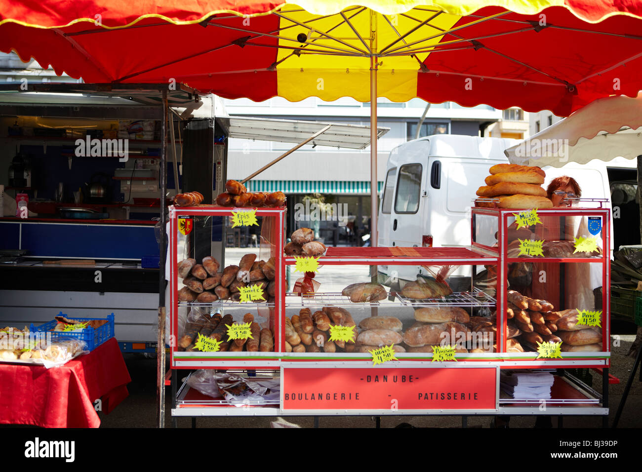 Bread stall at a market in Geneva, Switzerland Stock Photo - Alamy