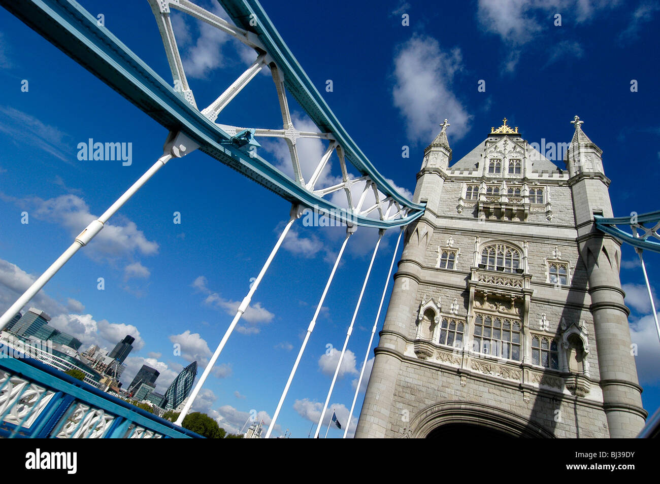 John wolfe sir barry hi-res stock photography and images - Alamy
