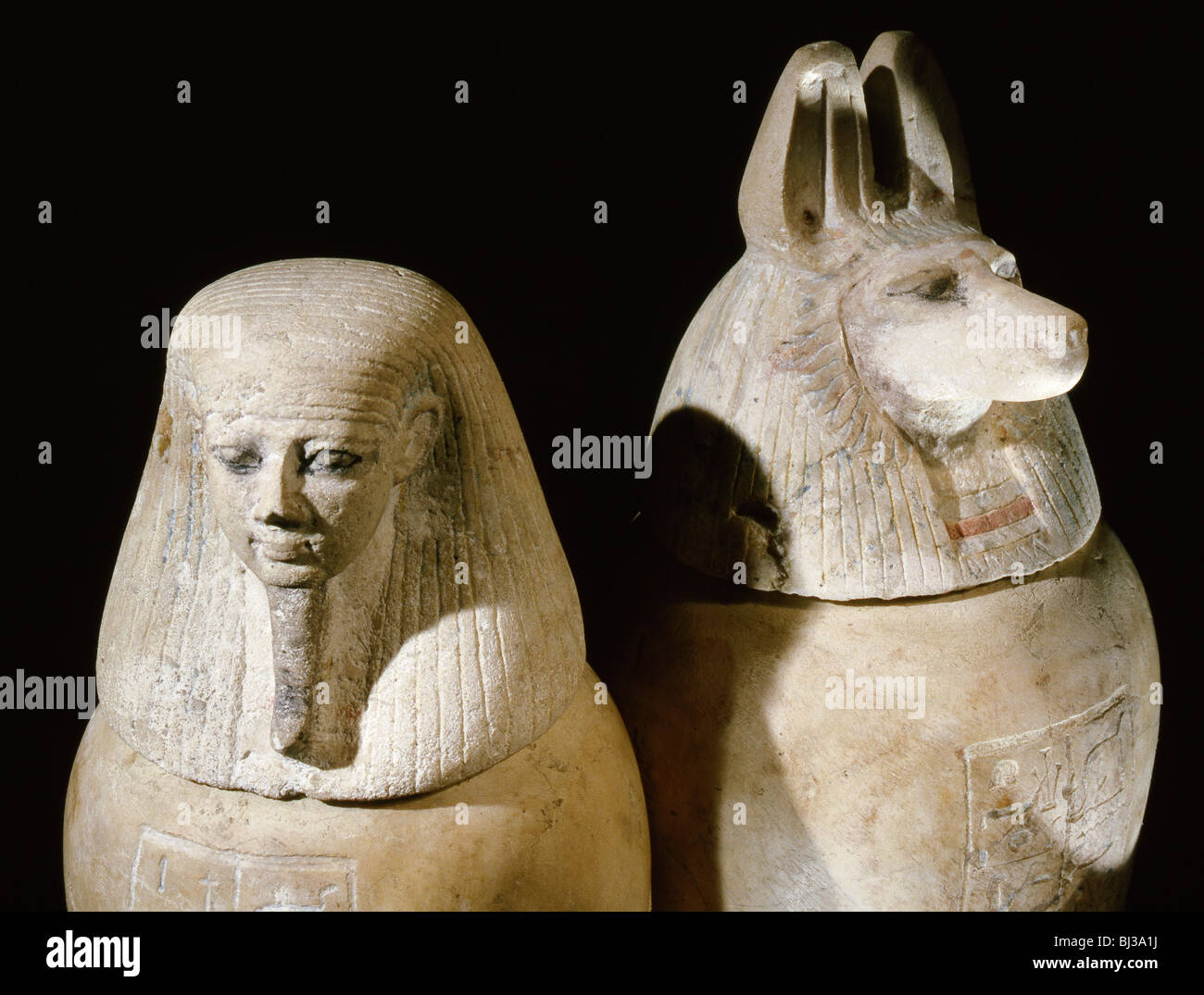 Ancient egyptian canopic jar hi-res stock photography and images - Alamy