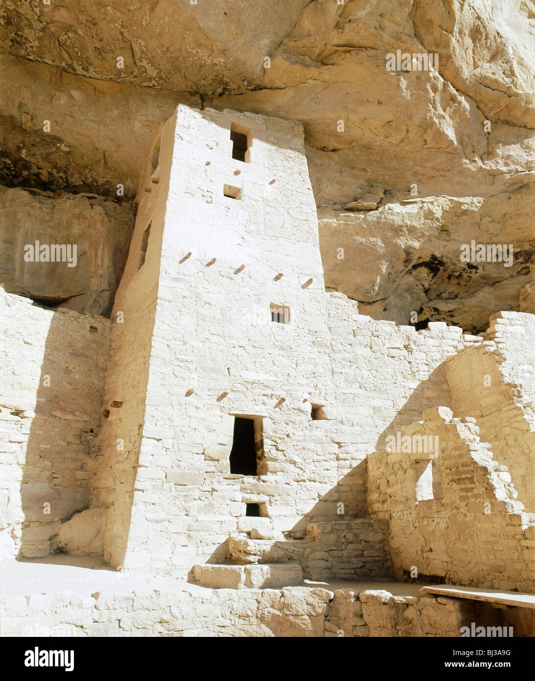 Native american settlement hi-res stock photography and images - Alamy