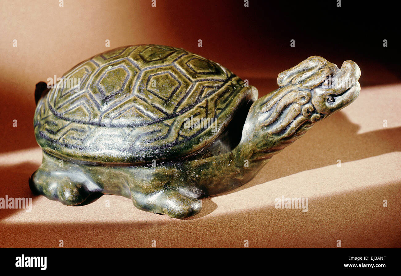 Turtle figure hi-res stock photography and images - Alamy