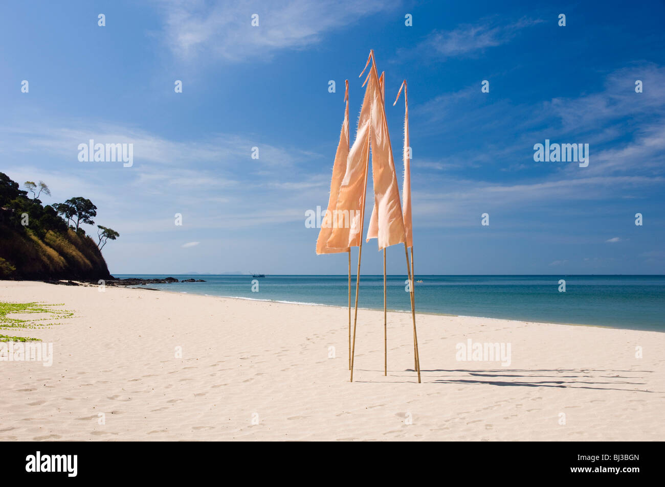 Flags on the sandy beach, Kantiang Beach, Ko Lanta or Koh Lanta island ...