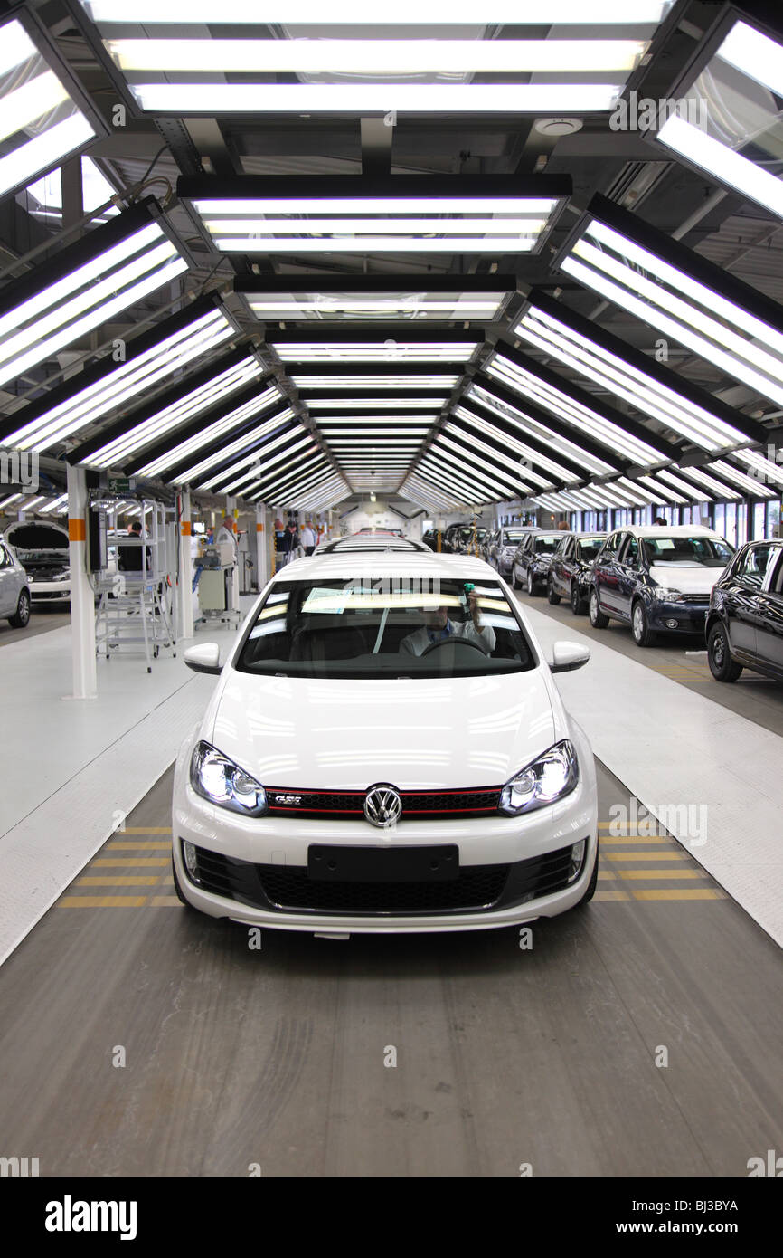 Volkswagen plant hi-res stock photography and images - Alamy