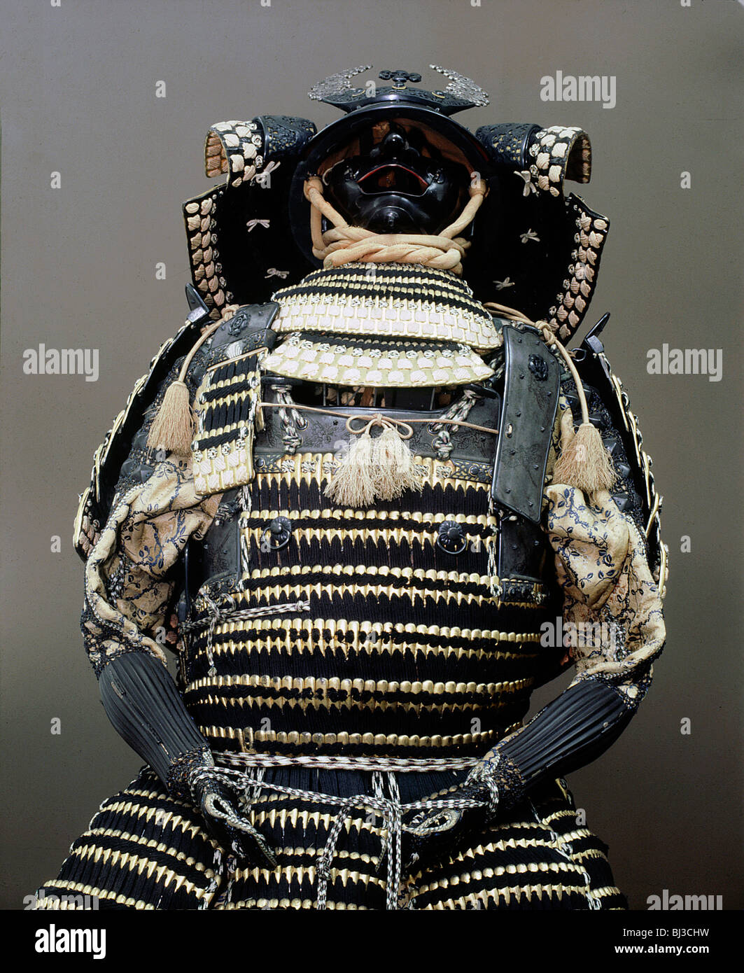 Domaru armour hi-res stock photography and images - Alamy