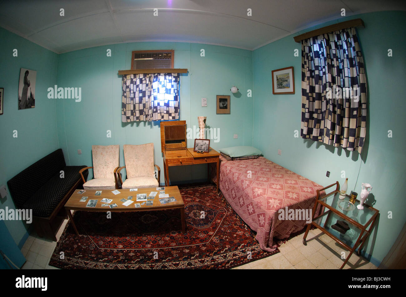 Ben gurion desert home hi-res stock photography and images - Alamy