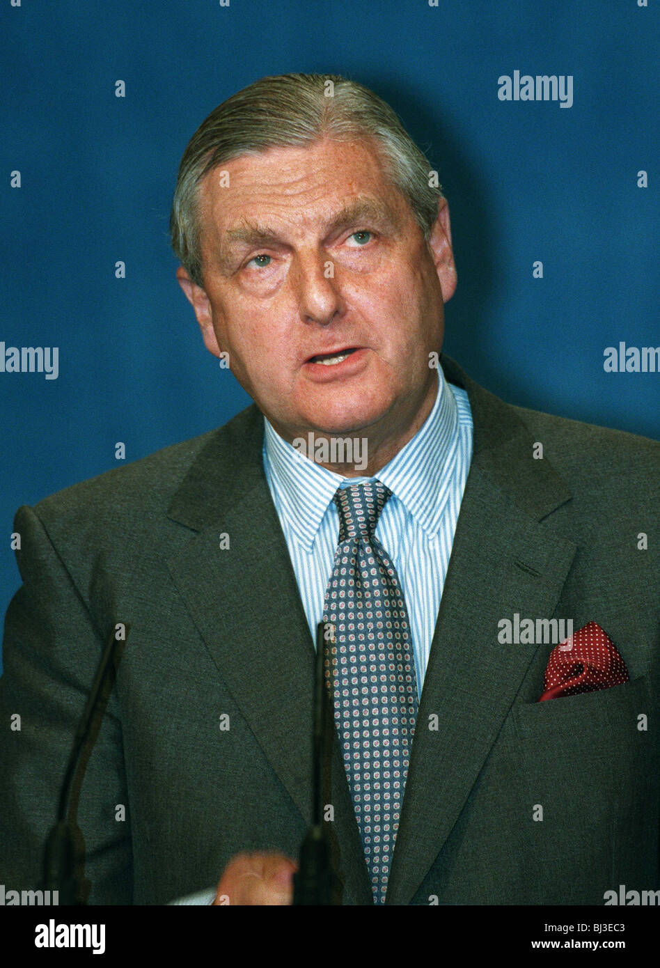 Patrick mayhew hi-res stock photography and images - Alamy