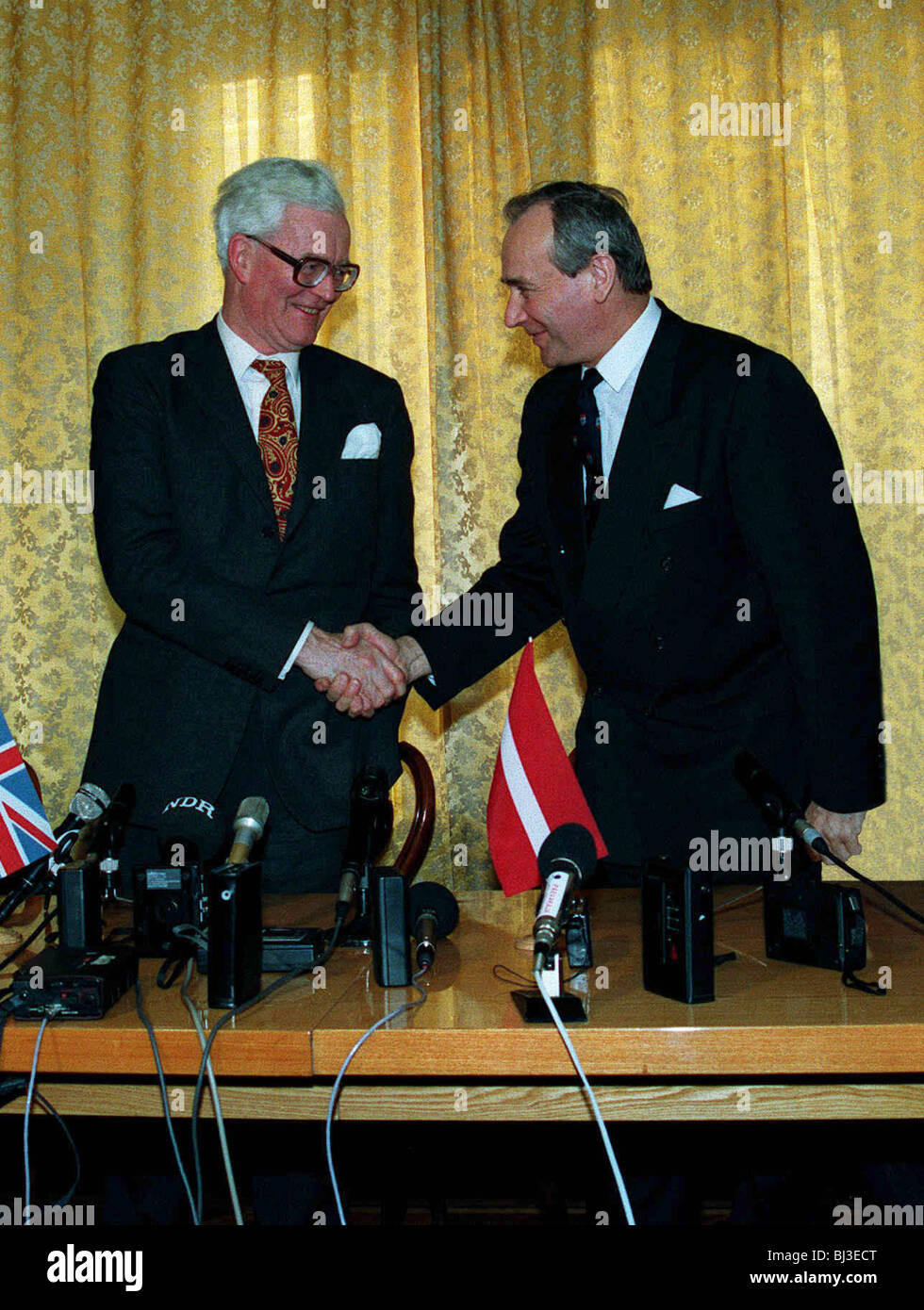 Douglas hurd hi-res stock photography and images - Alamy