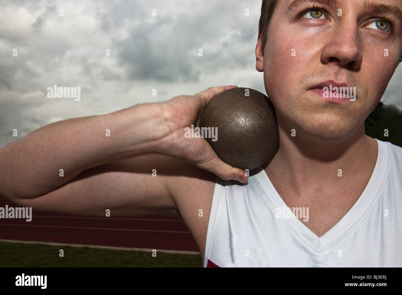 Horizontal outdoors shot male hi-res stock photography and images - Alamy