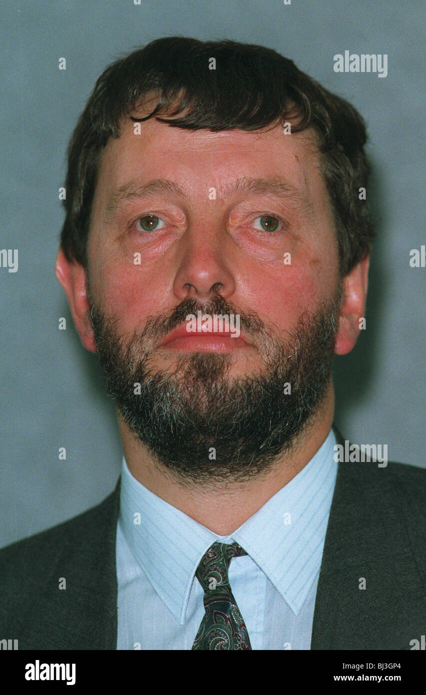 Labour party mp david hi-res stock photography and images - Alamy